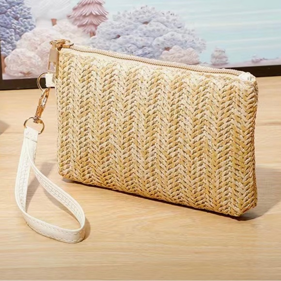 Bags | Nwt Straw Wallet | Poshmark
